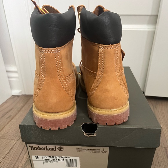 Timberland | Shoes | Timberland Womens Waterproof 6 Premium Lug Sole ...